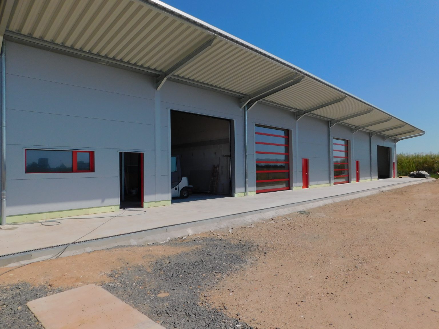 Ein neuer Standort für RMFT - Rhein Main Fördertechnik GmbH